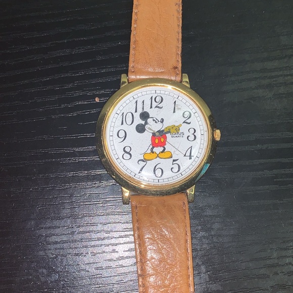 Disney | Accessories | Lorus Mickey Mouse Watch | Poshmark